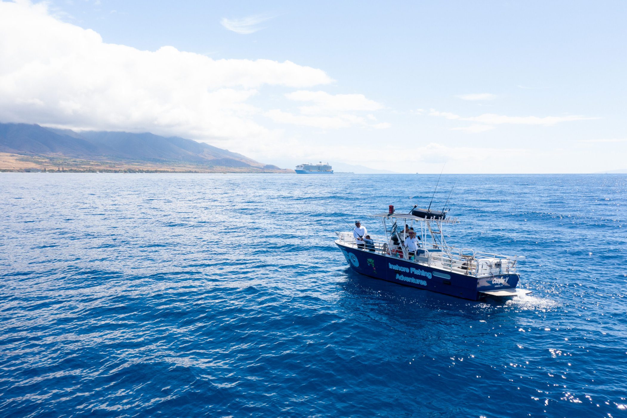 FAQs for Kona and Maui Boat Trips | UFO Parasail & Adventures